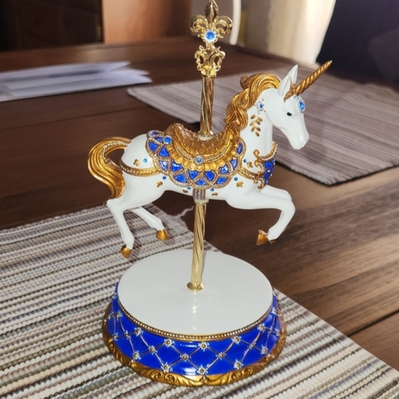 The Hamilton Collection | Accents | Hamilton Collection Unicorn ...